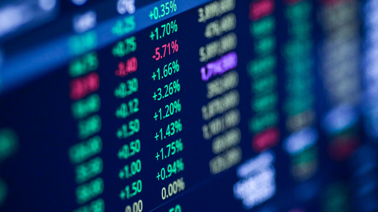 Time is money: robust business clock time sync compliance reporting in ...